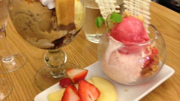 Fanny Ice Cream - 29-31 Ton That Thiep St., Dist. 1, Thành phố Hồ Chí Minh