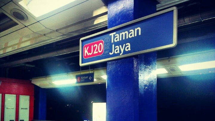 RapidKL Taman Jaya (KJ20) LRT Station - Seksyen 52, Persiaran Barat, Petaling Jaya