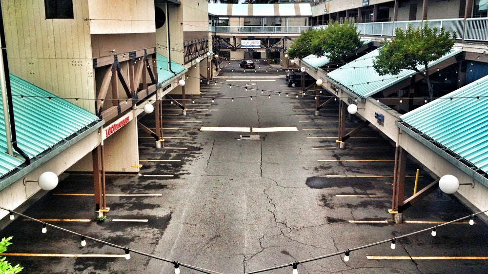 Ward Warehouse - 1050 Ala Moana Blvd, Honolulu