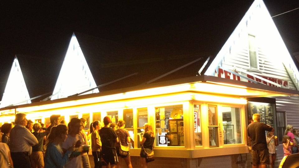 Ted Drewes Frozen Custard - 6726 Chippewa St, St Louis