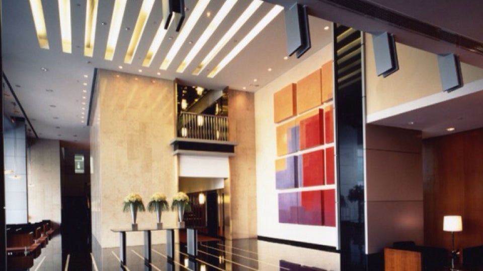 Headland Hotel 逸泰居 - Cathay City, 8 Scenic Rd, Chek Lap Kok