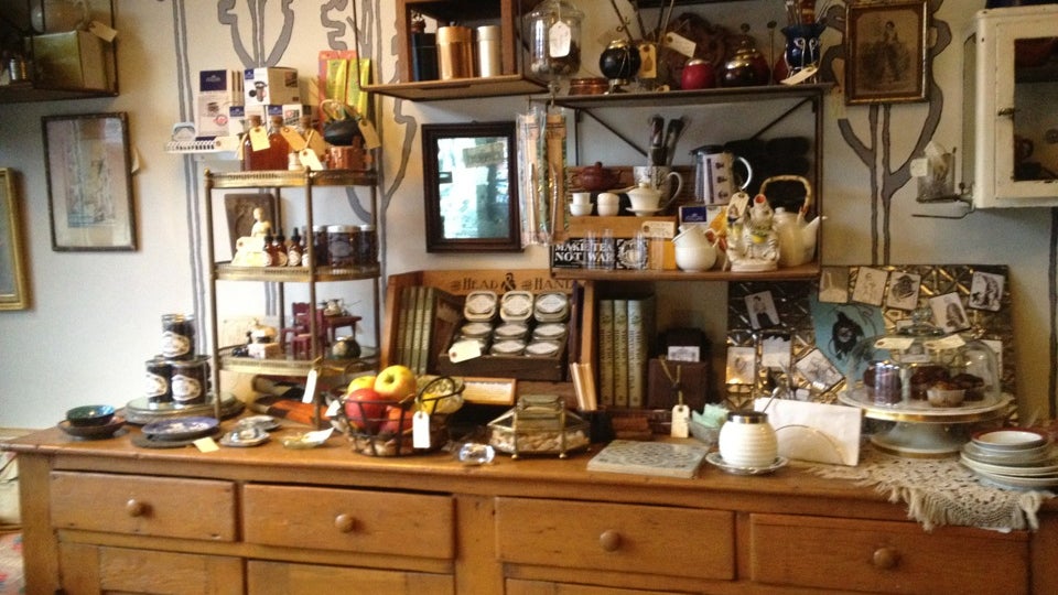 The Random Tea Room - 713 N 4th St, Philadelphia