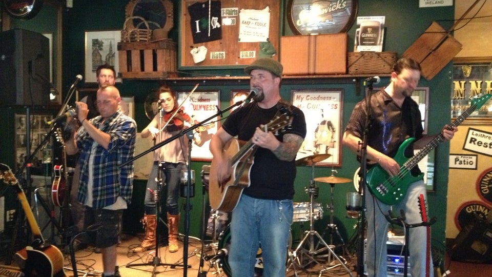 Mullaney's Harp & Fiddle Irish Pub - 2329 Penn Ave, Pittsburgh