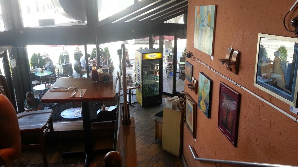Novel Cafe - 1101 Gayley Ave, Los Angeles