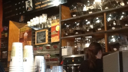 Hava Java - 3166 E Camelback Rd, Phoenix