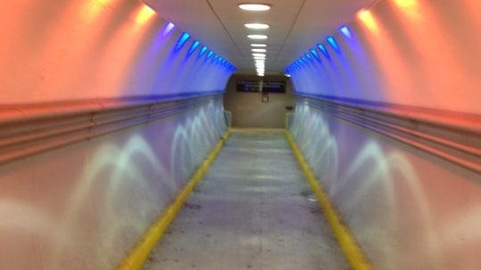 NJT - Metropark Station (NEC) - 100 Middlesex Tpke, Iselin