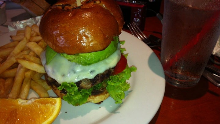 Metro Café - 11188 Washington Pl, Culver City