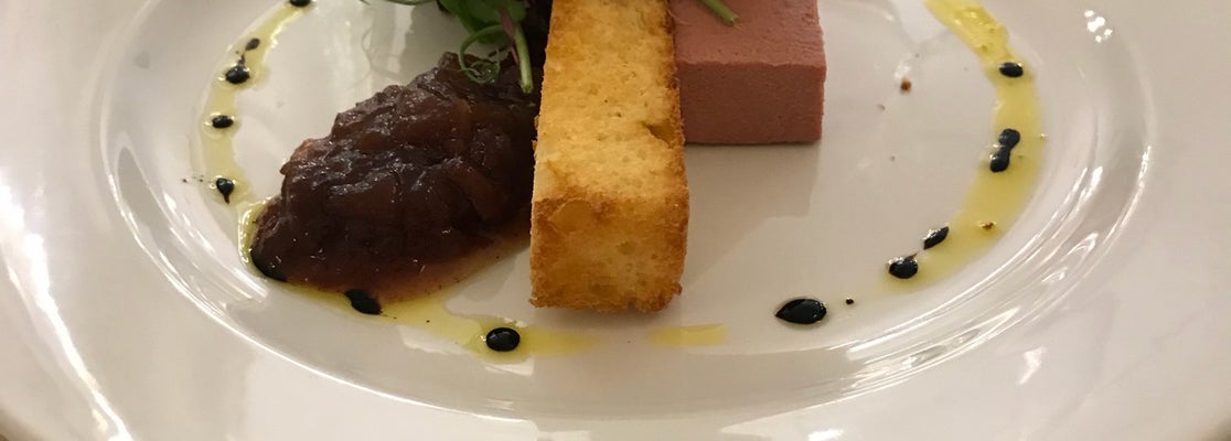 De Courceys Manor - Pentyrch, Cardiff