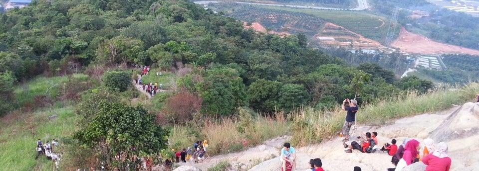 Broga Hill (Bukit Broga) - Broga Town