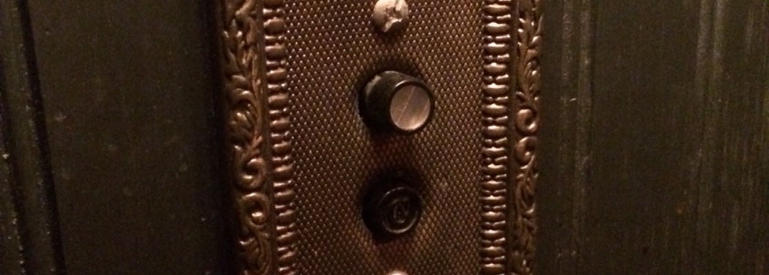 Black Rabbit - Dive Bar in Greenpoint