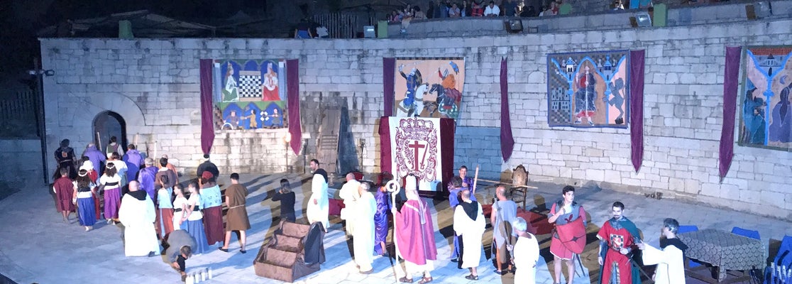 Castelo de Ribadavia | Castelo dos Condes Sarmiento de Ribadavia ...