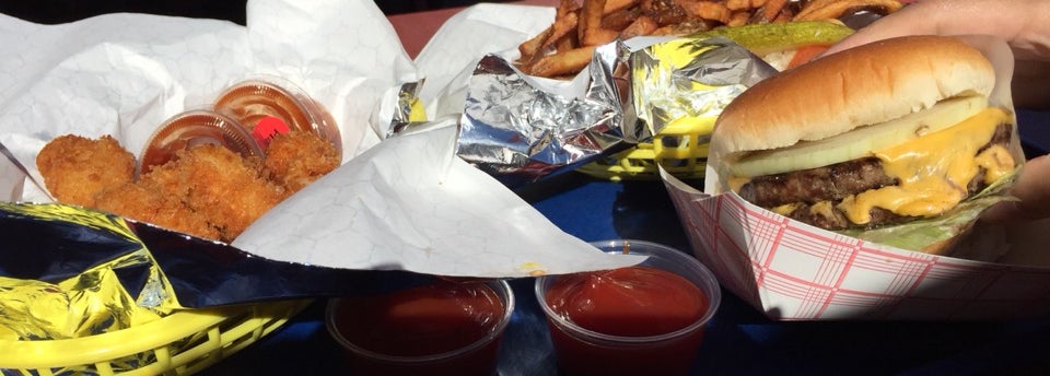 Fatso's Last Stand - Hot Dog Joint in Ukrainian Village