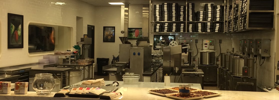 HEXX Kitchen + Bar - American Restaurant in The Strip