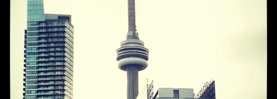 The Toronto Star Building - Downtown Toronto - 4 tips from 855 visitors