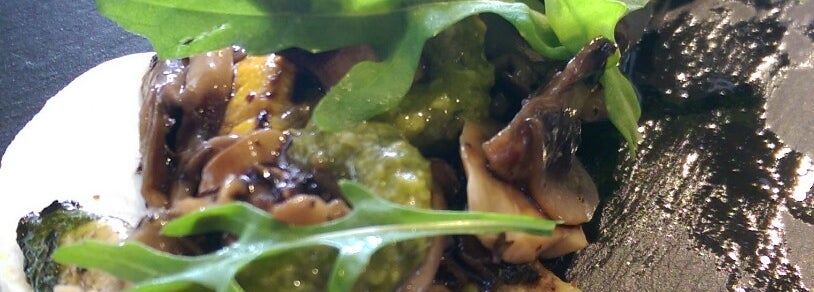 Sandbank Eat.Drink.Plunge - Marine Parade - 16 tips from 424 visitors