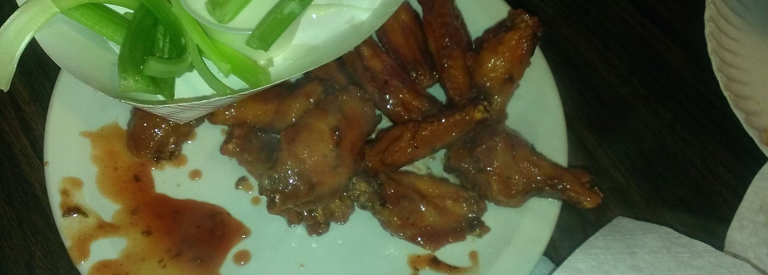 Varsity Pizza - Pizzeria in Syracuse