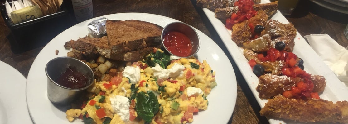 Blu Jam Café - Mid-City West - 331 tips