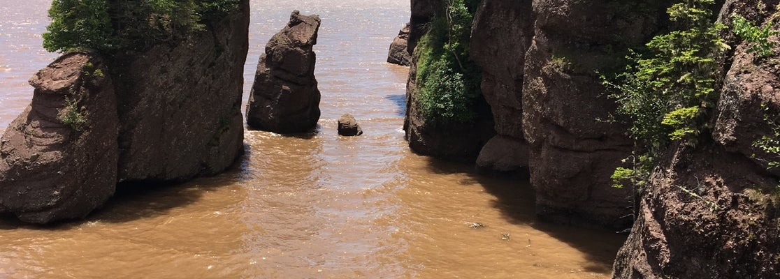 Flower Pot Rocks Bay Of Fundy, New Brunswick - 4 tips