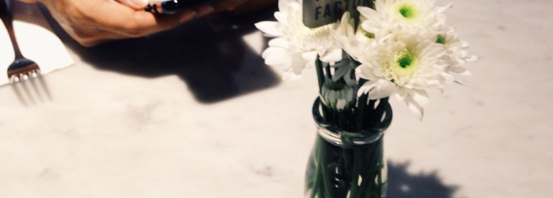 ครัวดอกไม้ขาว (White Flower Factory) - Thai Restaurant in ปทุมวัน