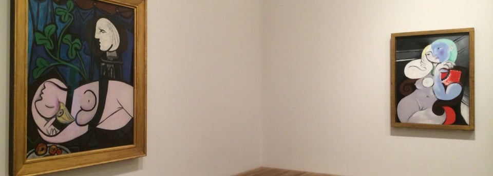 Tate Modern - Art Museum in London