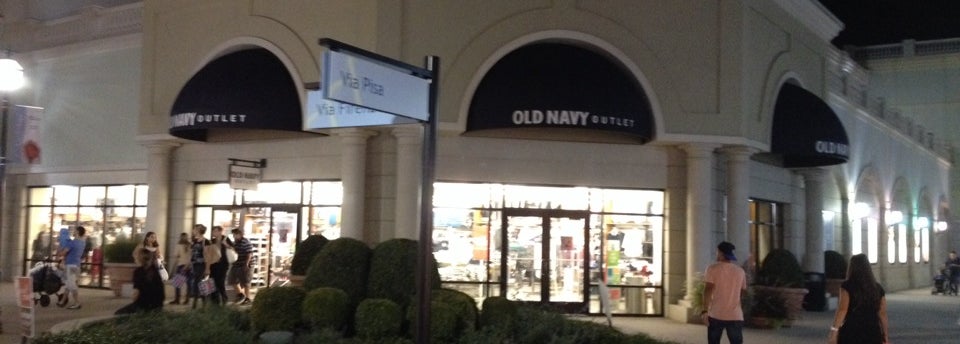 Old Navy Outlet - 3 tips