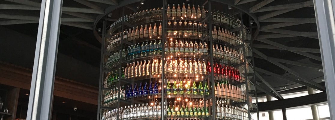 จัตุรัสจามจุรี (Chamchuri Square) - 264 tips