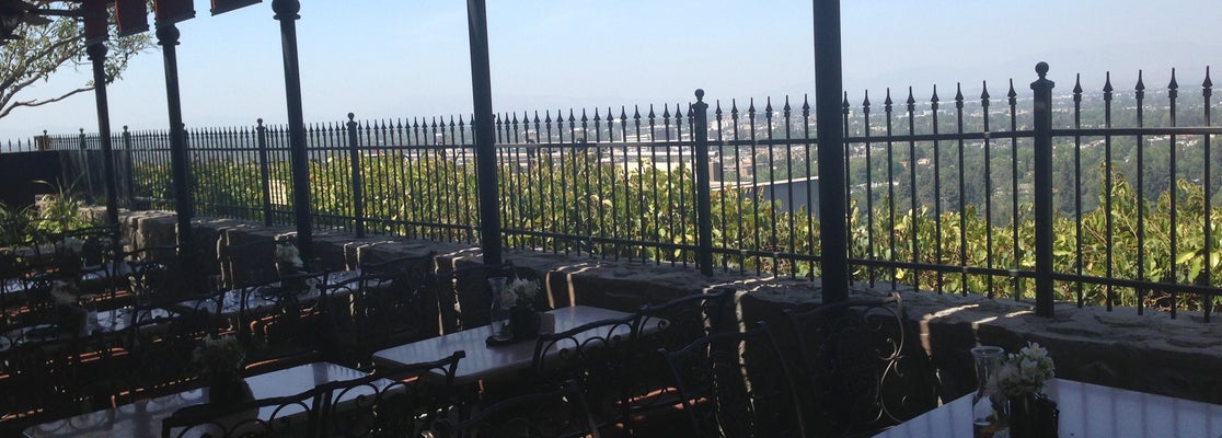 VIP Dining Room - Universal VIP Experience - Restaurant in Universal City