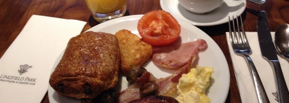 Lingfield Park Marriott Hotel & Country Club - Hotel in Lingfield