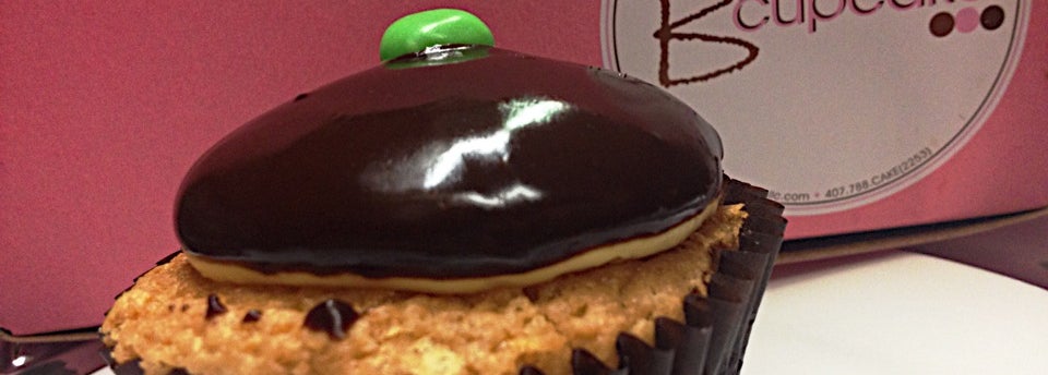 B Cupcakes - 127 W Fairbanks Ave