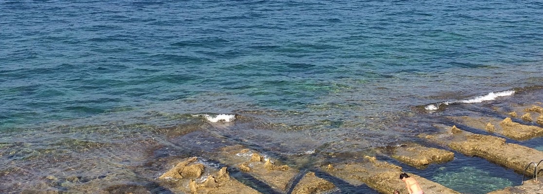 Surfside Bar and Grill - Sliema, Sliema