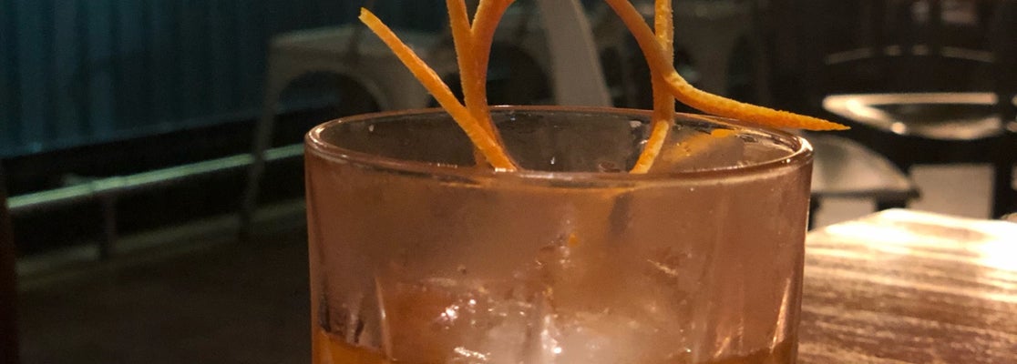 Monolog - Café in Jakarta Selatan