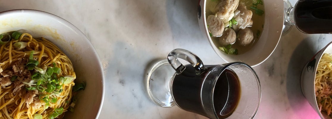 Warung Lela (Wale) - Noodle Restaurant