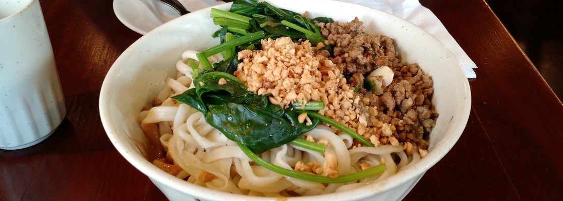 Peaceful Restaurant 和平饭店 - Chinese Restaurant in Vancouver