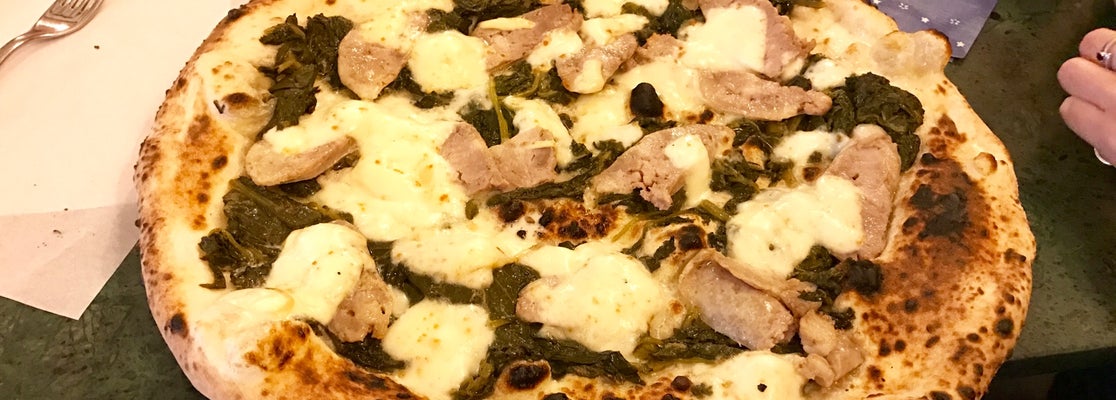 Pizzeria Pellone - Pizza Place in Napoli