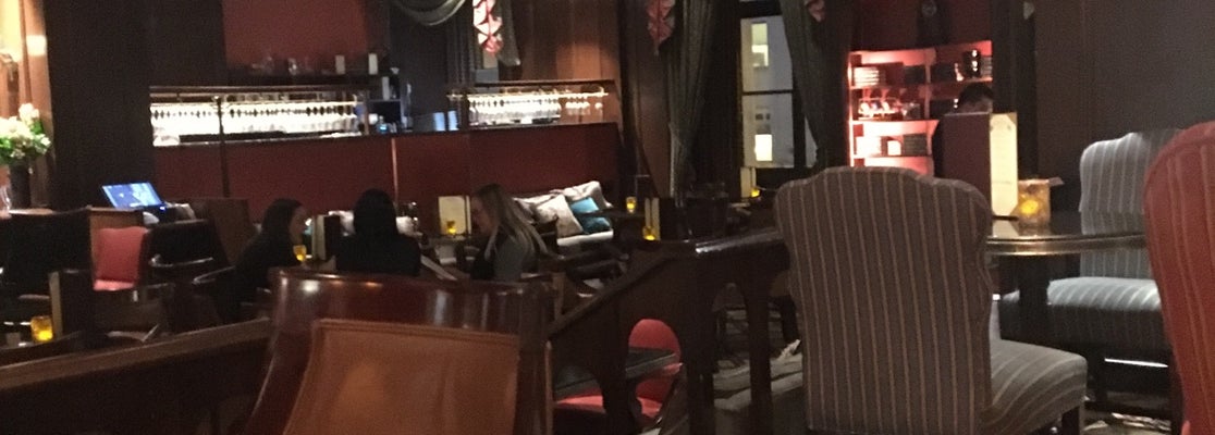 Library Bar - Financial District - 100 Front St. W