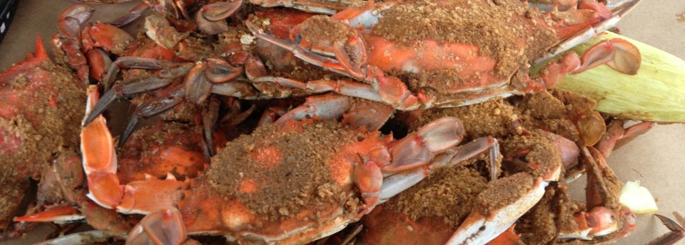 L.P. Steamers - Seafood Restaurant in Locust Point