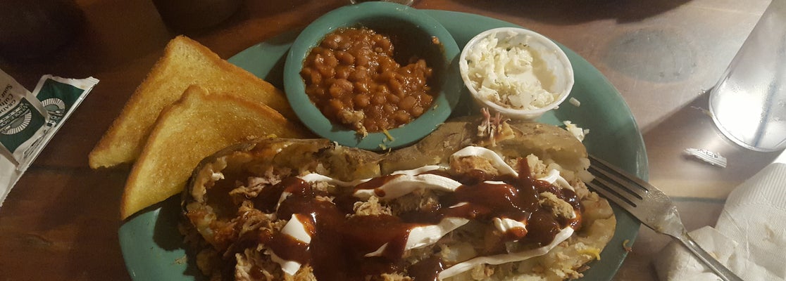 Rivertowne BBQ - BBQ Joint in Ozark