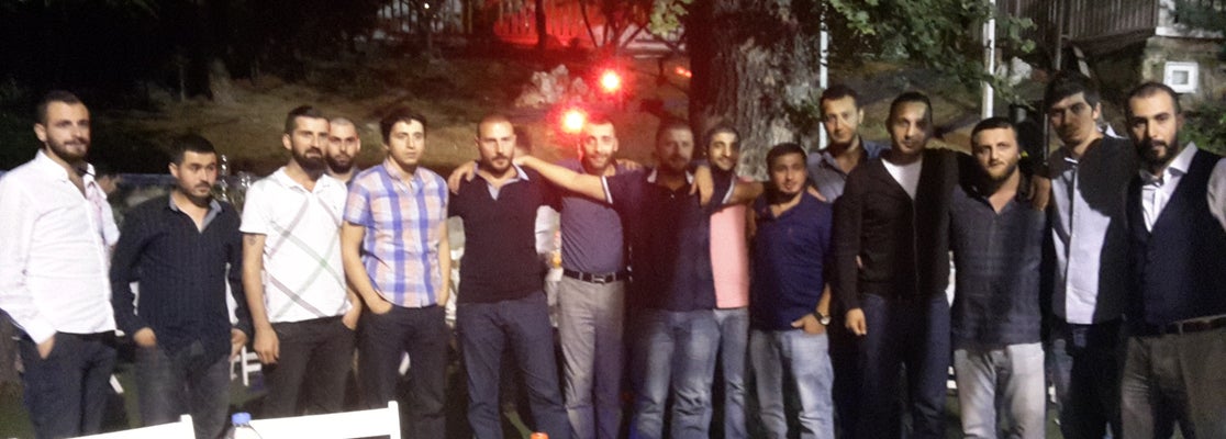 Bambi O Ağacın Altı - Fast Food Restaurant in Küçük Çamlıca