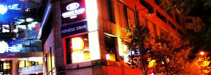 Hamra Street | شارع الحمرا - 71 tips from 4342 visitors