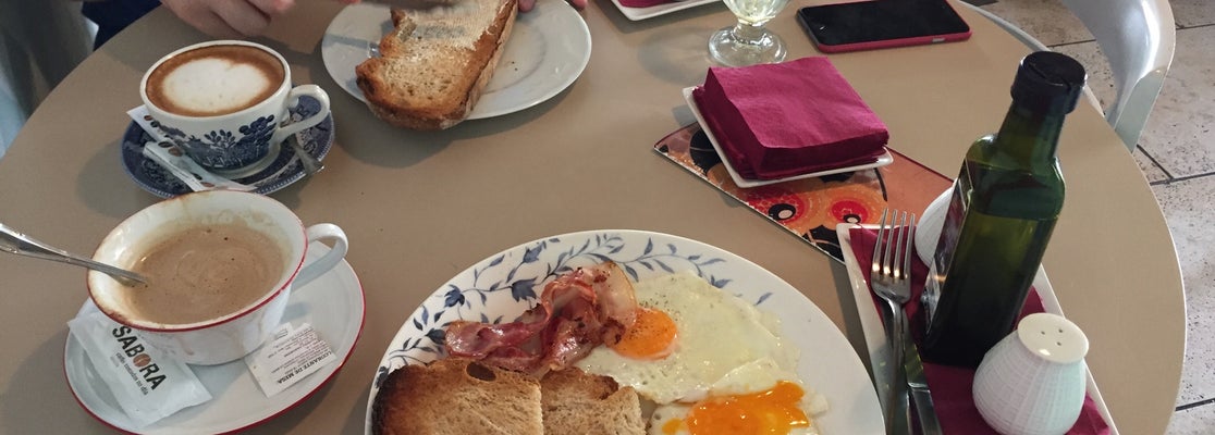 Café Tertulia - 59 tips