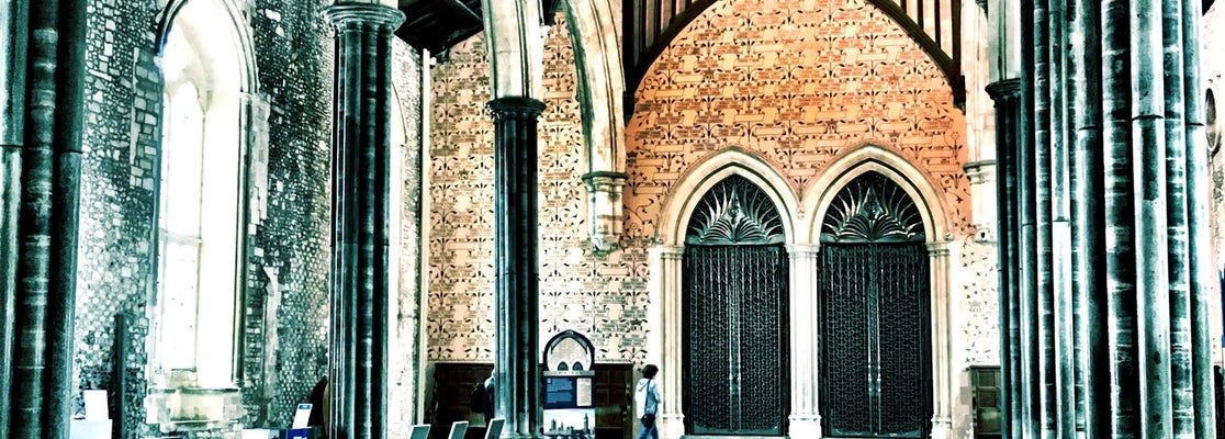 Great Hall & Round Table - History Museum in Winchester