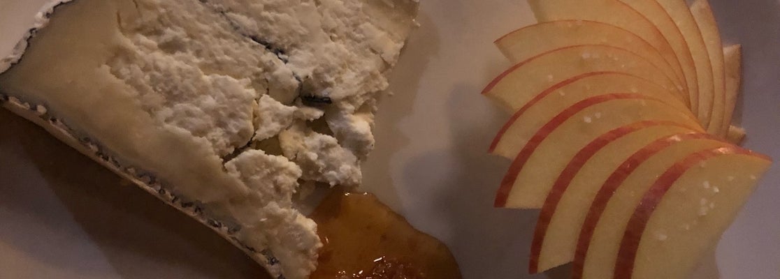 Bar Acuda - Tapas Restaurant