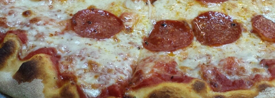 DD's Pizza - Pizzeria in Poughkeepsie