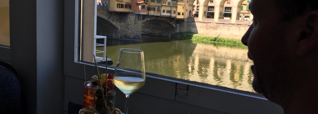 Golden View Open Bar - Michelangelo - 134 tips