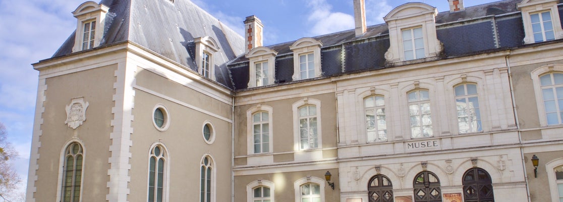 Musée de Tessé - Art Museum in Tessé