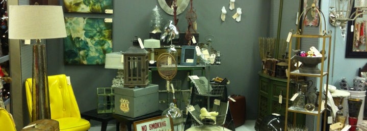 Queen of Hearts Antiques & Interiors - Antique Store in East Cobb