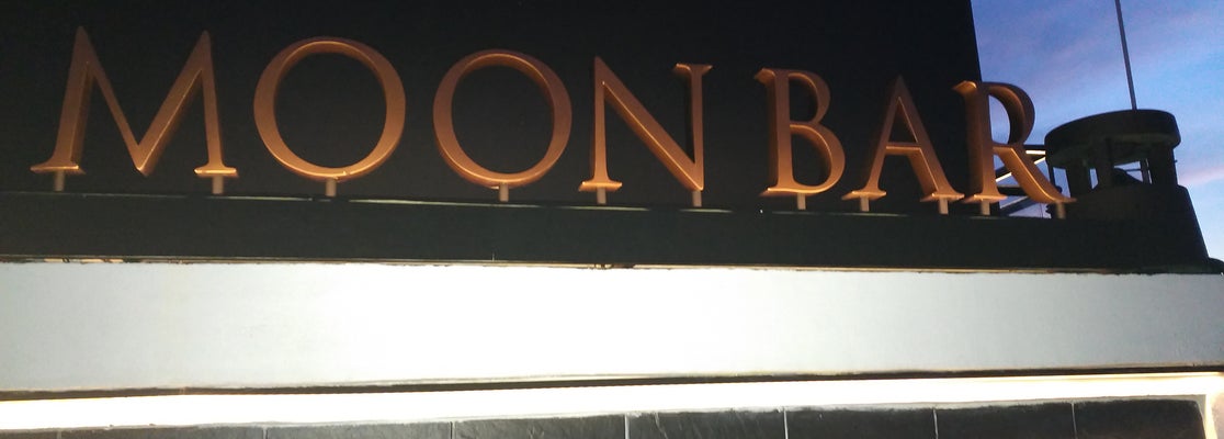 Moon Bar - 145 tips from 4811 visitors