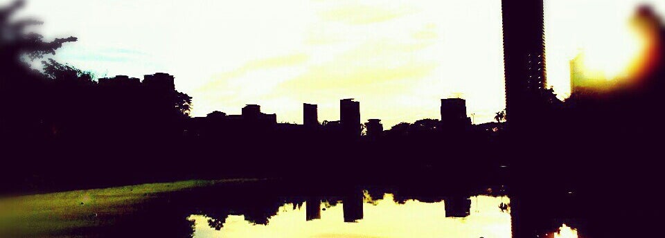 Tasik Varsiti Universiti Malaya - Lake in Kuala Lumpur