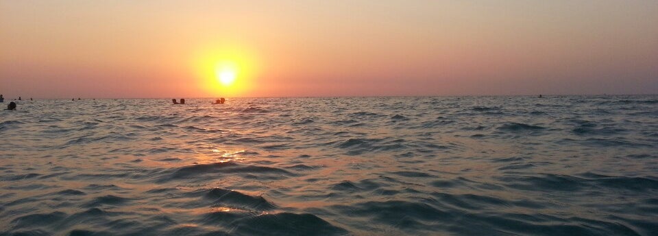 Dukhan Beach - 20 tips from 873 visitors