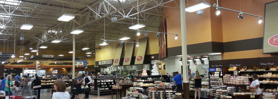 Dillons Marketplace - Hutchinson, KS